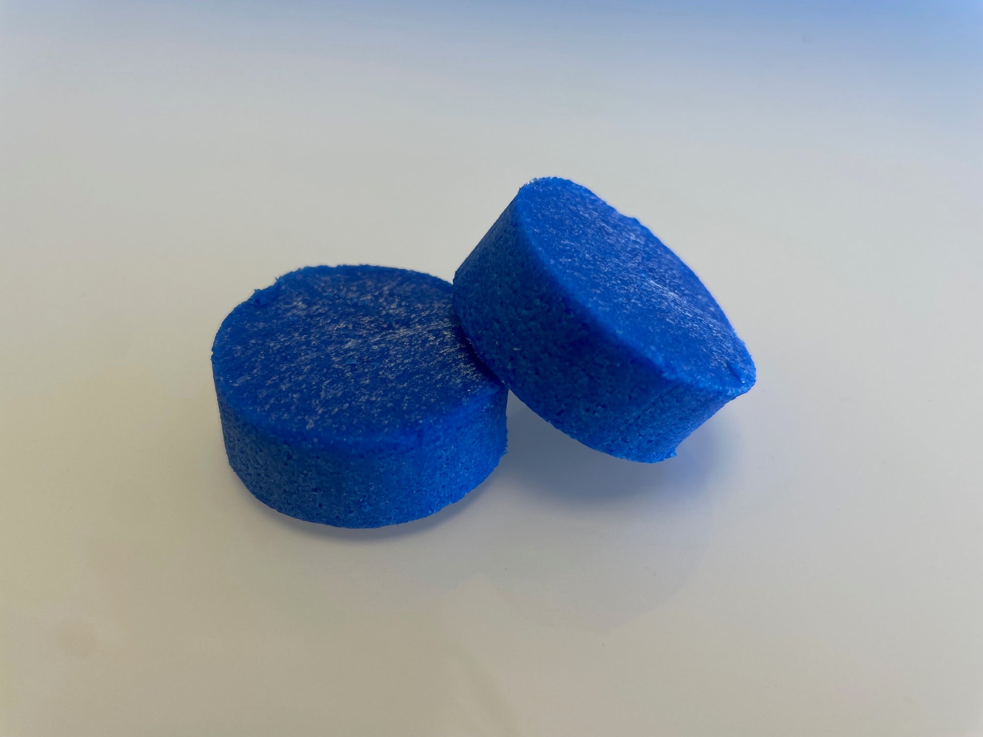 Delphis Eco Bio Urinal Blocks Eco Friendly Removes Blockages & Odours ...